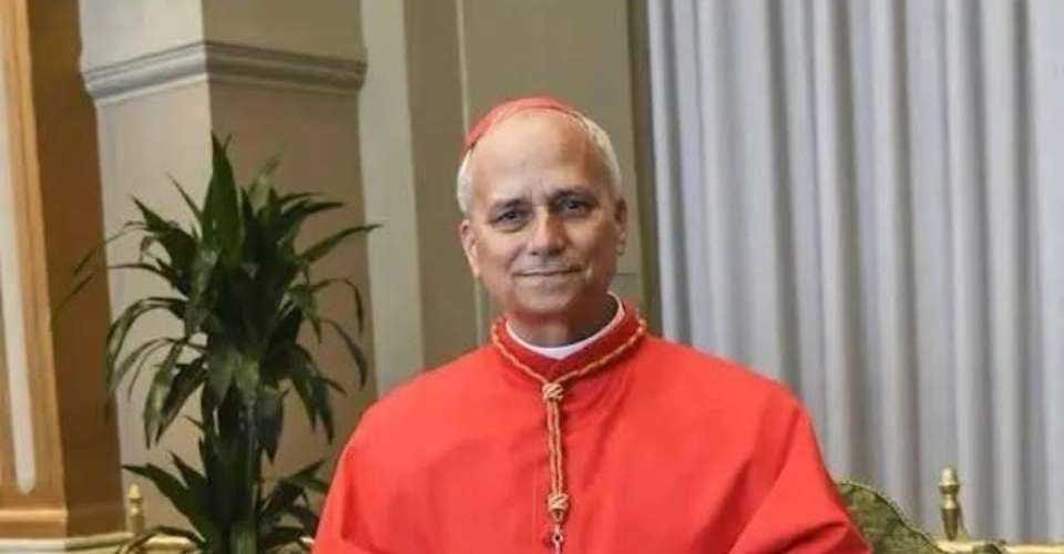 Extremely online new pope unafraid to talk politics - UCA News