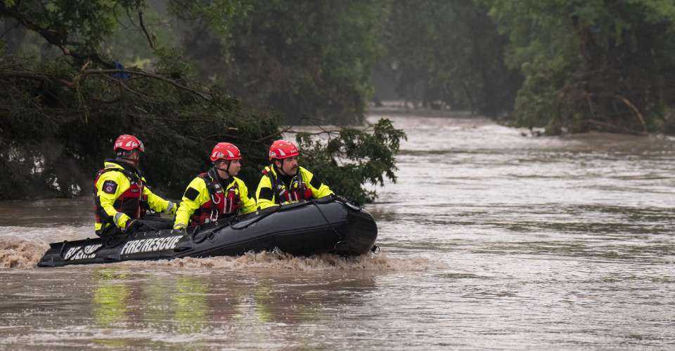 At least 20 girls missing from Christian camp after severe flooding - UCA News