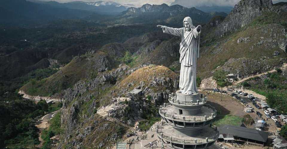 When a Philippine diocese plans a colossal Christ statue - UCA News