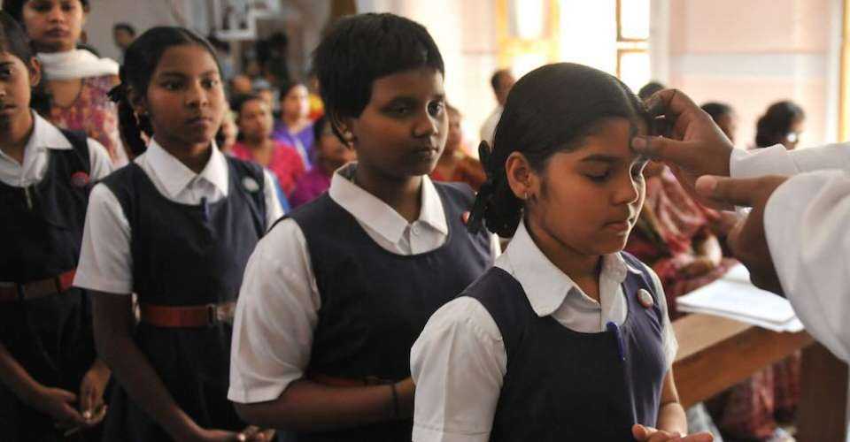 Indian court continues debate on minorities’ educational rights - UCA News