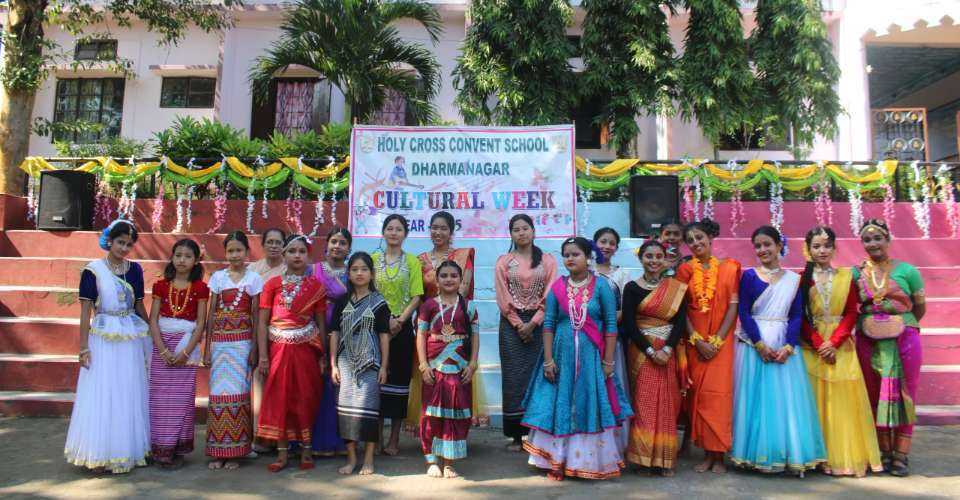 Indian state prevents Hindu ritual inside Catholic school - UCA News