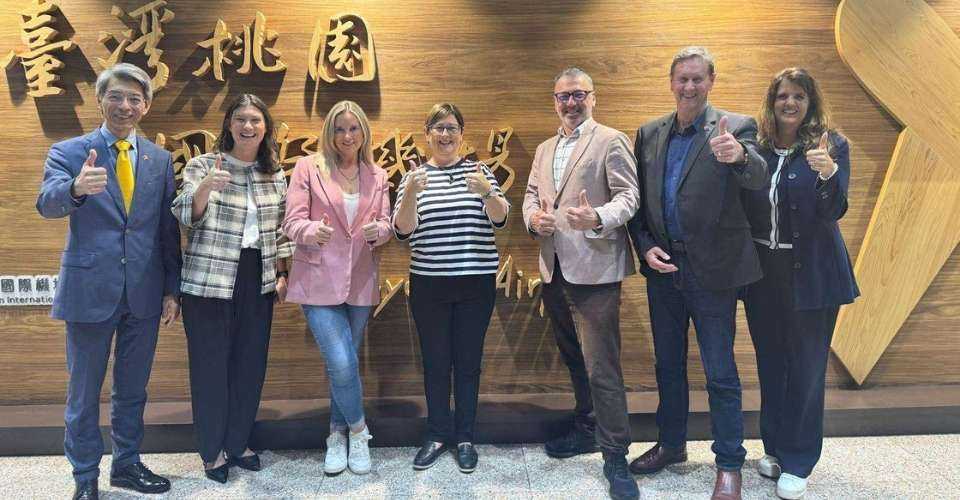 China bans New Zealand lawmakers over Taiwan trip - UCA News