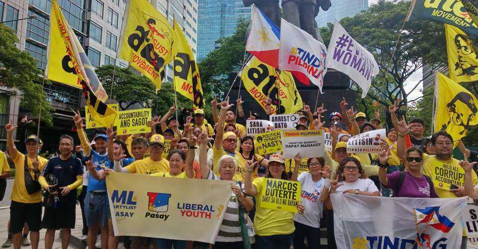 Filipino marchers demand accountability for endemic corruption - UCA News