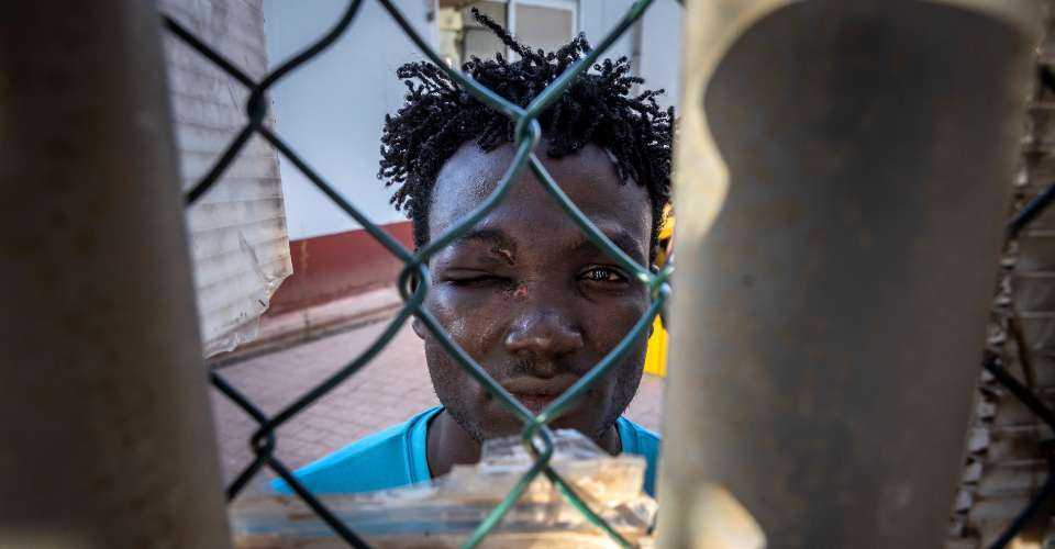 EU lawmakers finalize migration rules allowing offshore 'return hubs ...